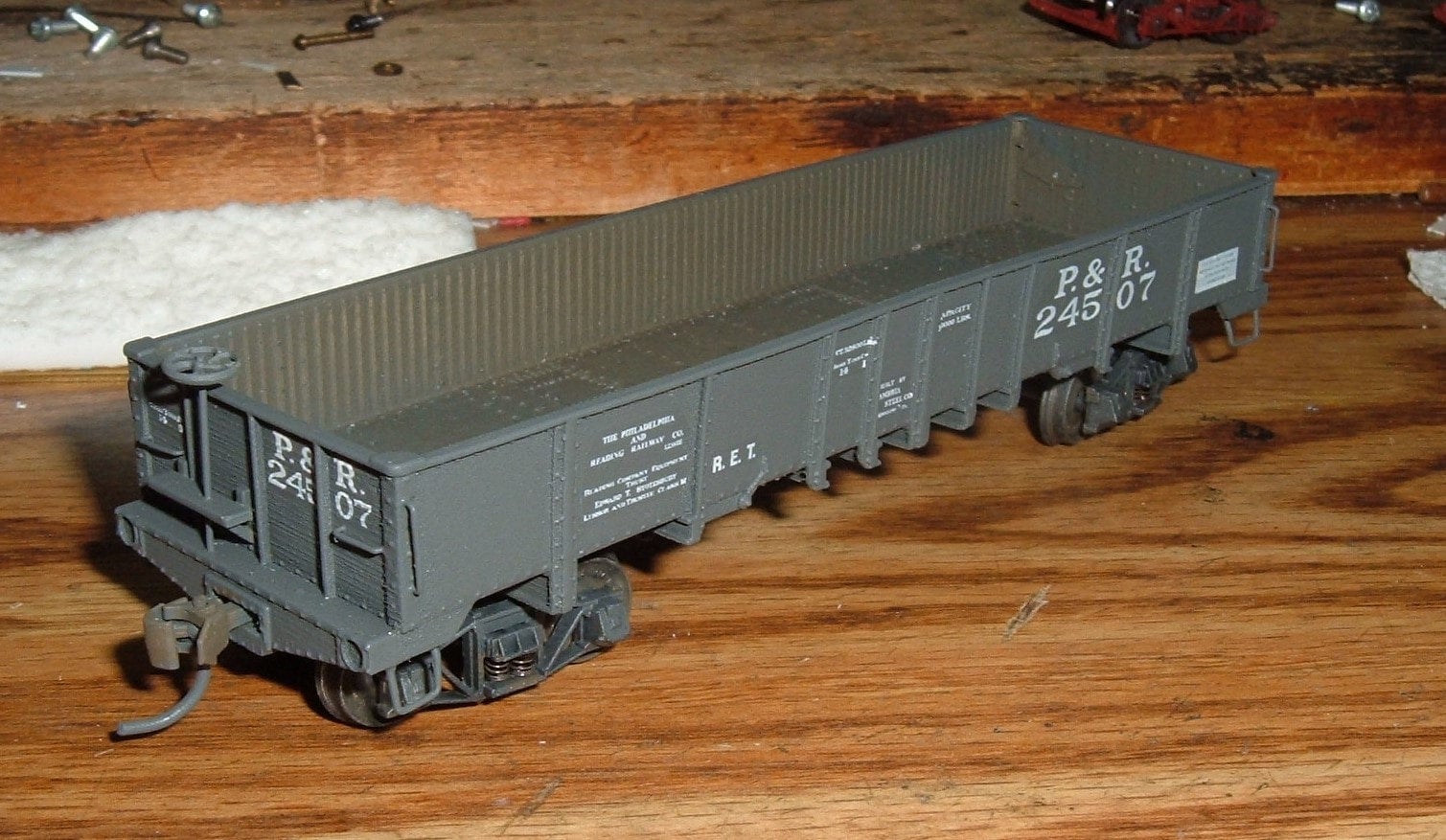 HO Scale Kit GAc P&R (Philadelphia & Reading) Hopper | Forbes Train Models